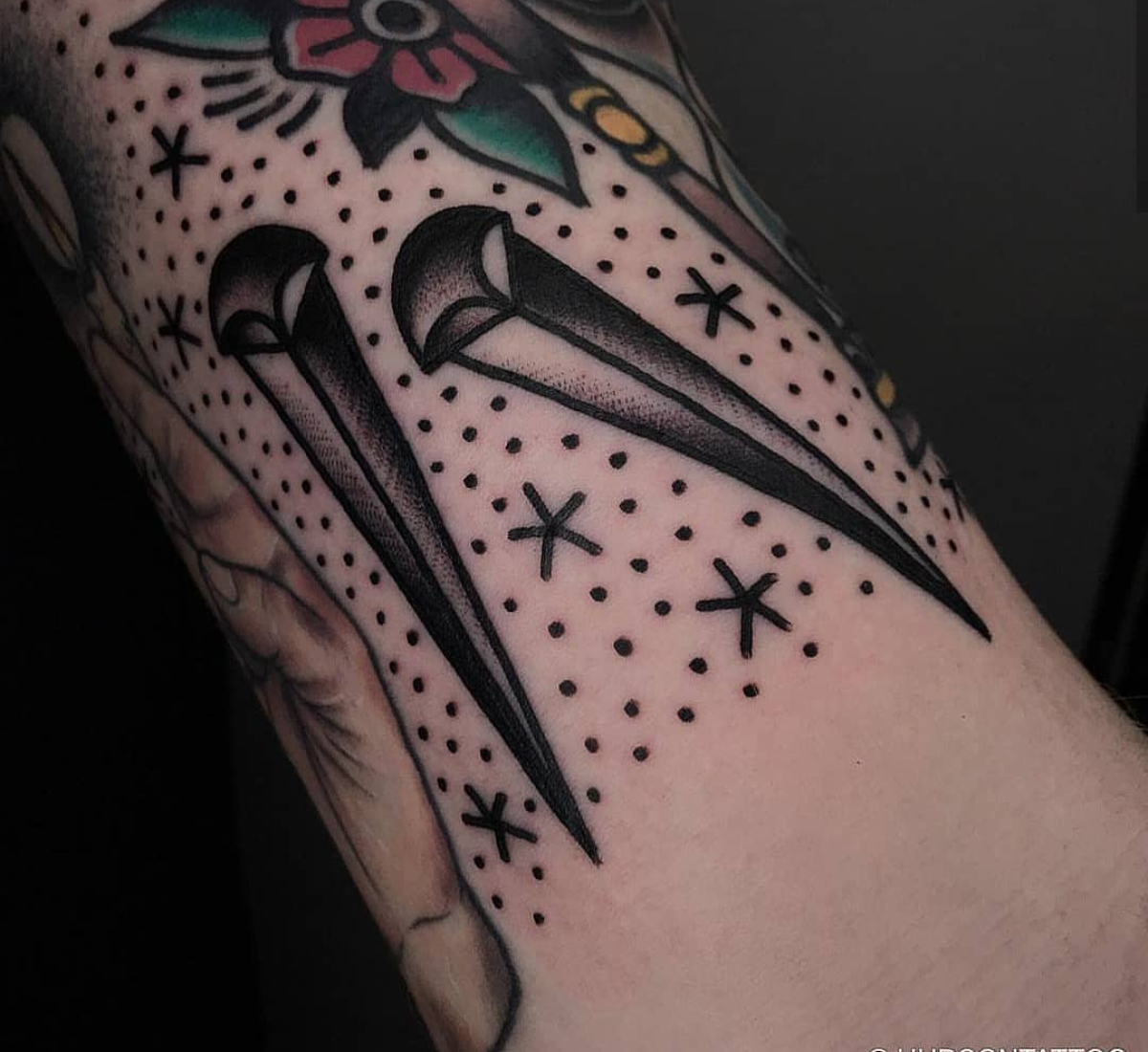30 Easy and Creative Tattoo Filler Ideas to Finish Your Design ...